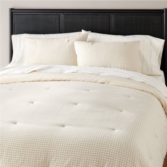 Hearth & Hand | Bedding | Nwt 3pc King Mini Grid Stitch Comforter ...